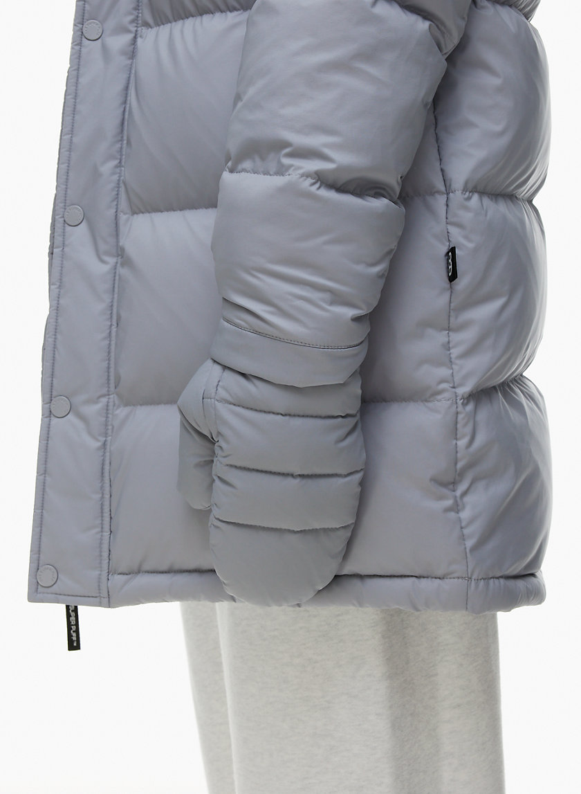 The Super Puff™ THE SUPER PUFF™ MITTEN | Aritzia CA
