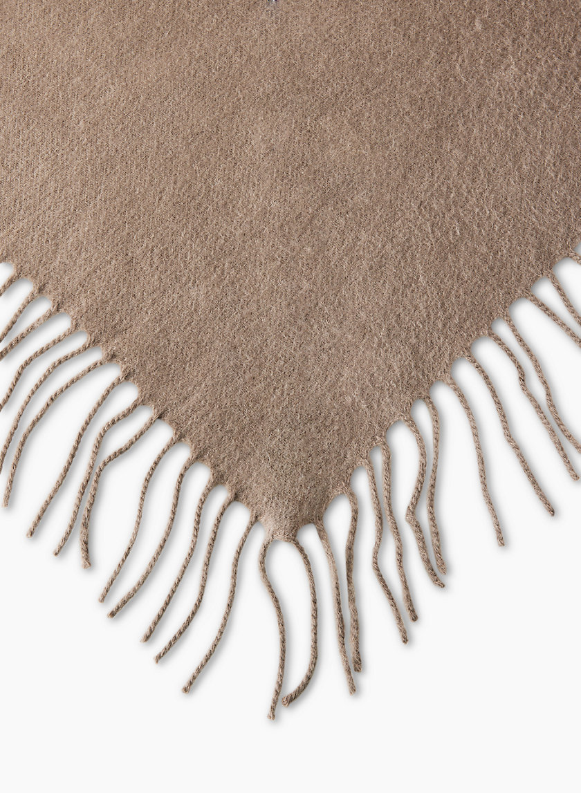 Wilfred WOOL TRIANGLE SCARF | Aritzia INTL