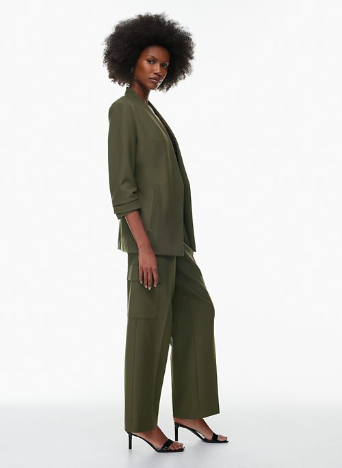 Women's Work Clothing | Shop Blouses, Dresses & Blazers | Aritzia CA
