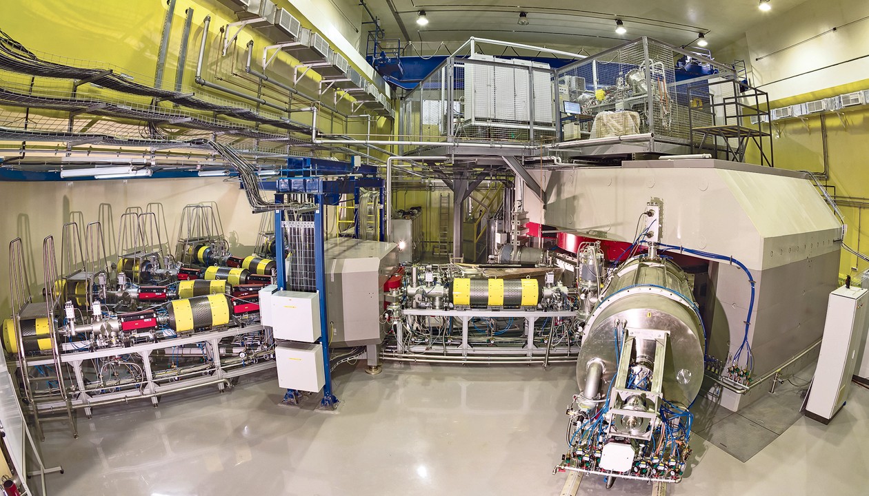 Exploring the superheavy elements at the end of the periodic table