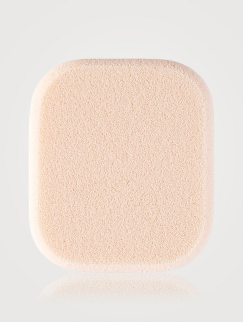 CLÉ DE PEAU BEAUTÉ Radiant Powder Foundation – Sponge | Holt Renfrew