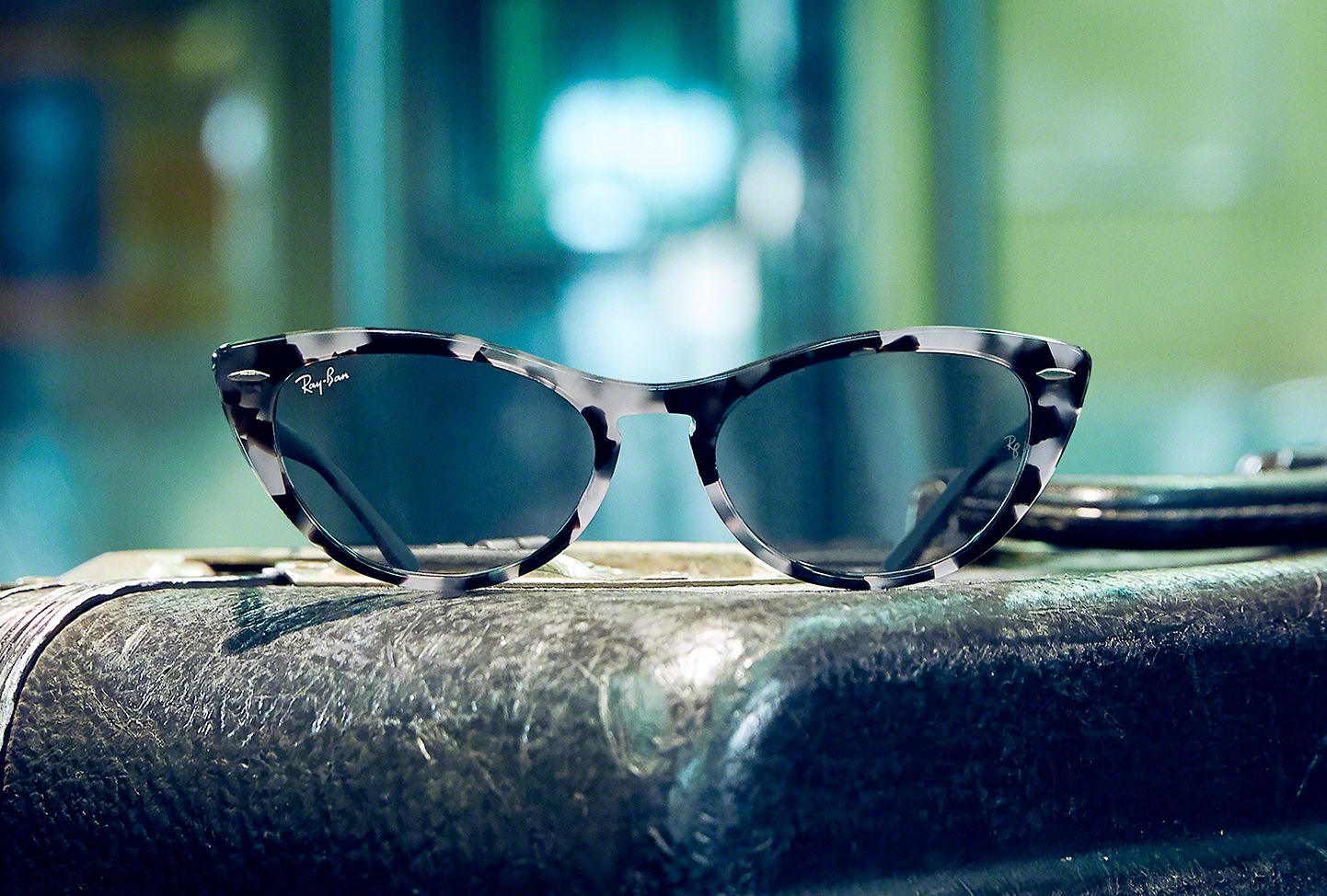 Ray-Ban Sunglasses & Prescription Glasses | LensCrafters