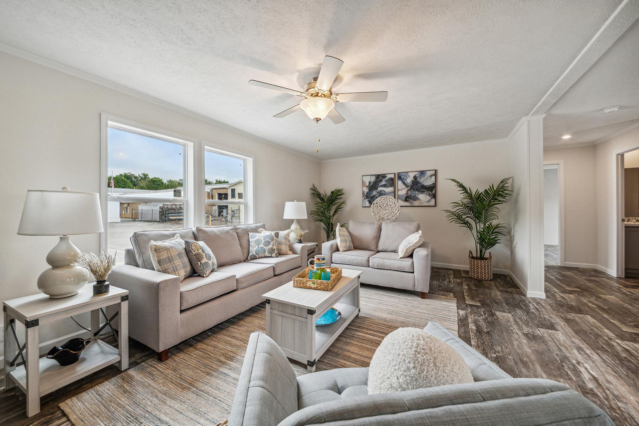 Apex 3900 - Skyline Homes | Champion Homes