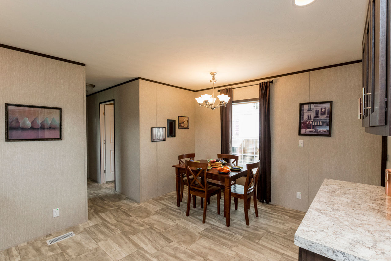 Essentials L27602 - Atlantic Homes | Champion Homes
