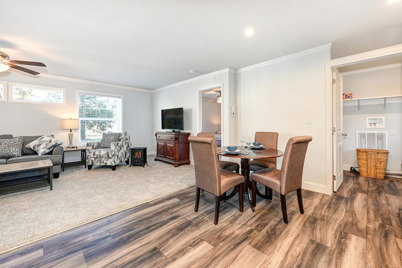 Elmore Bay - Skyline Homes