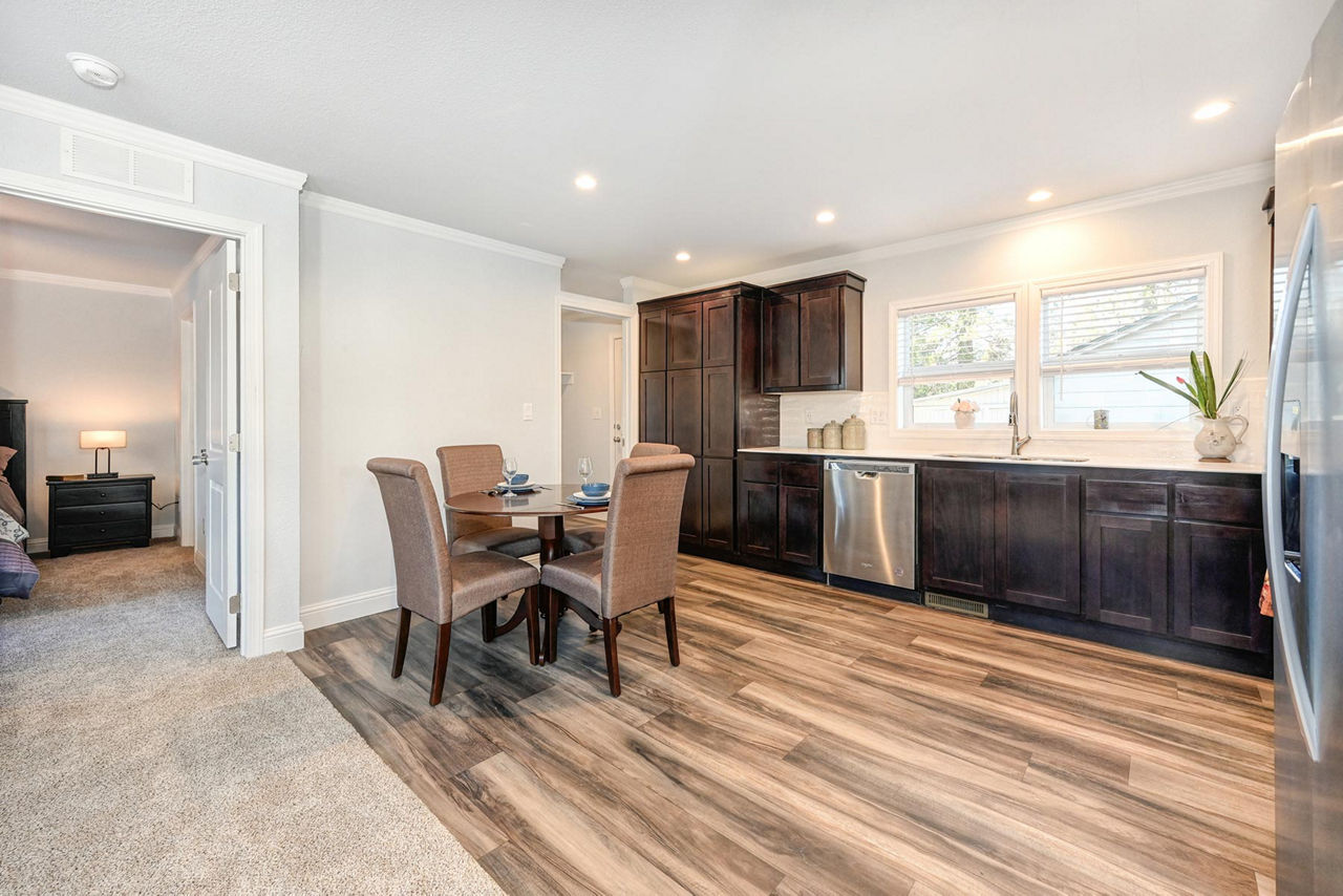 Elmore Bay - Skyline Homes | Champion Homes