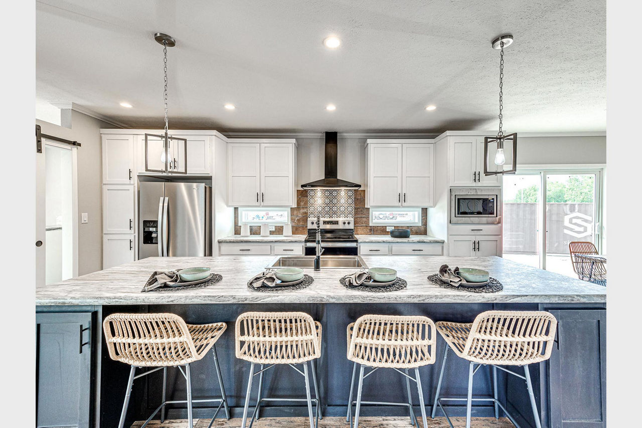 Genesis 9302 - Skyline Homes | Champion Homes