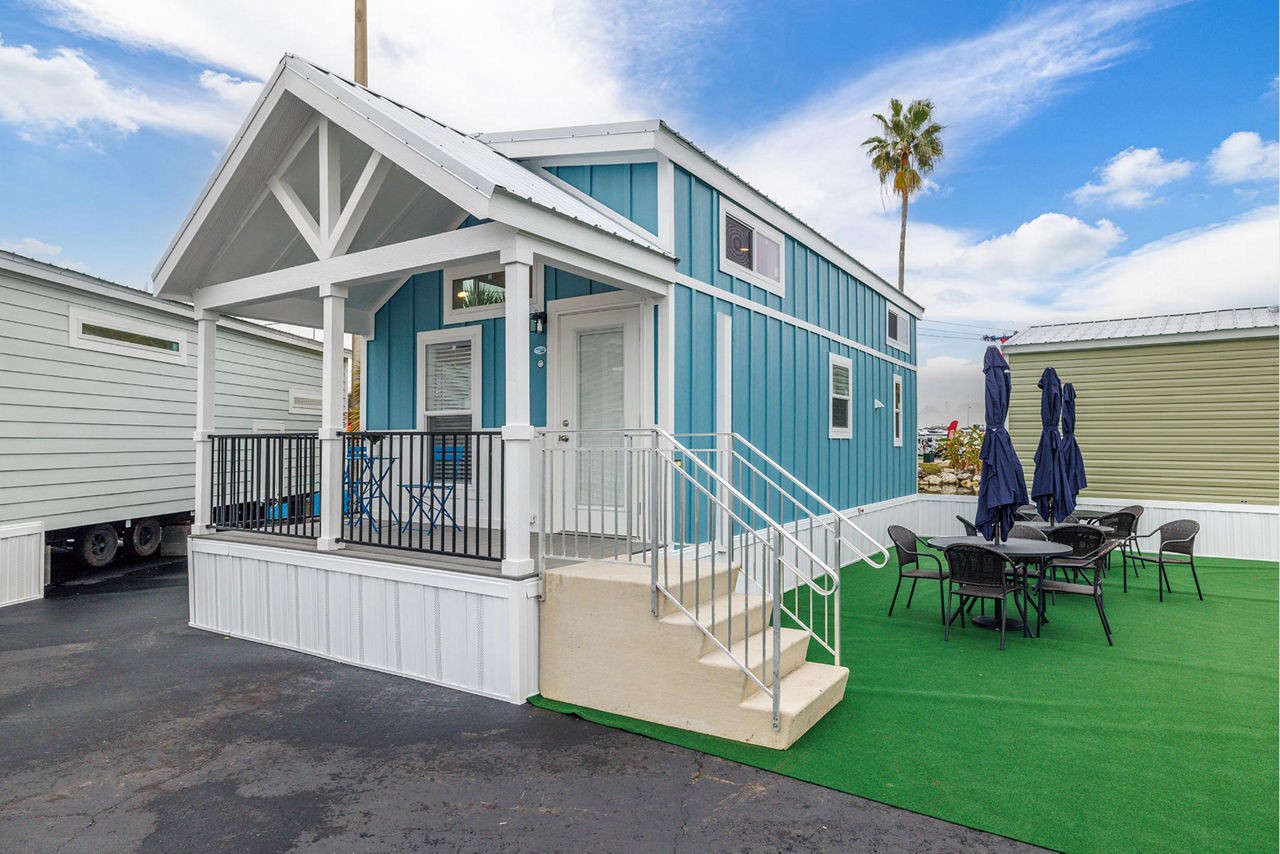 Park Model 4110 - Champion Homes | Champion Homes