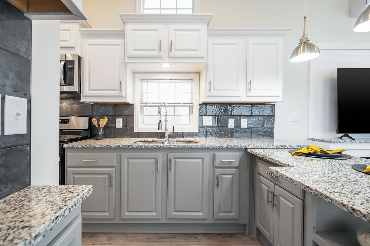 Shore Park 1969 SL - Skyline Homes | Champion Homes