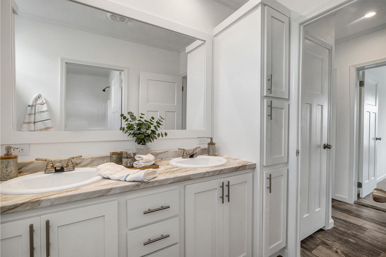 Titan Extreme 3272C - Champion Homes | Champion Homes