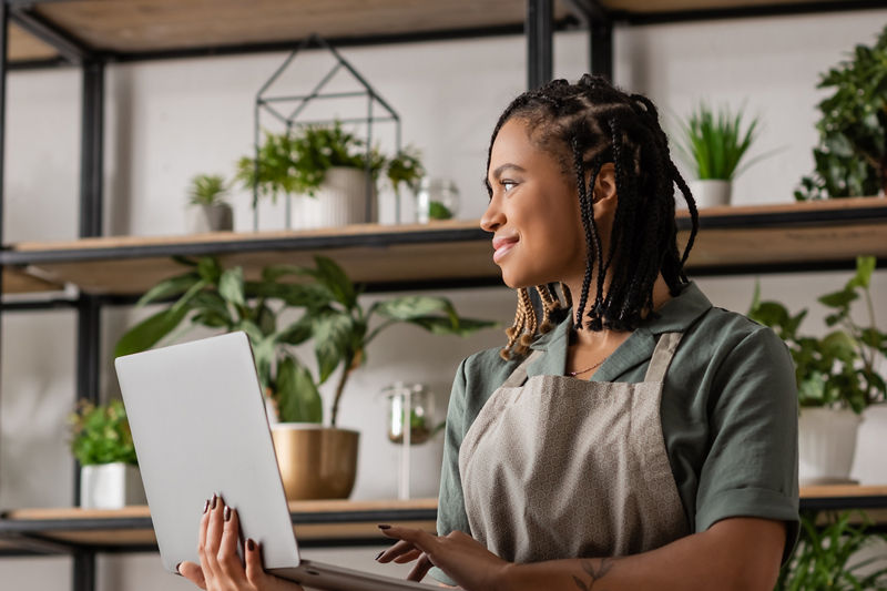 Small Business Growth Solutions – Dun & Bradstreet