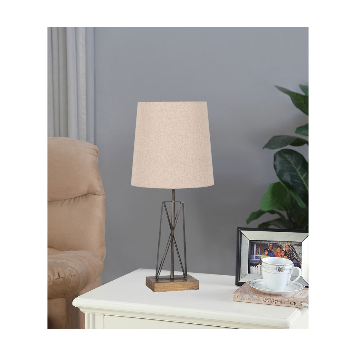 H&M Metal Pendant Lamp | Hamilton Place