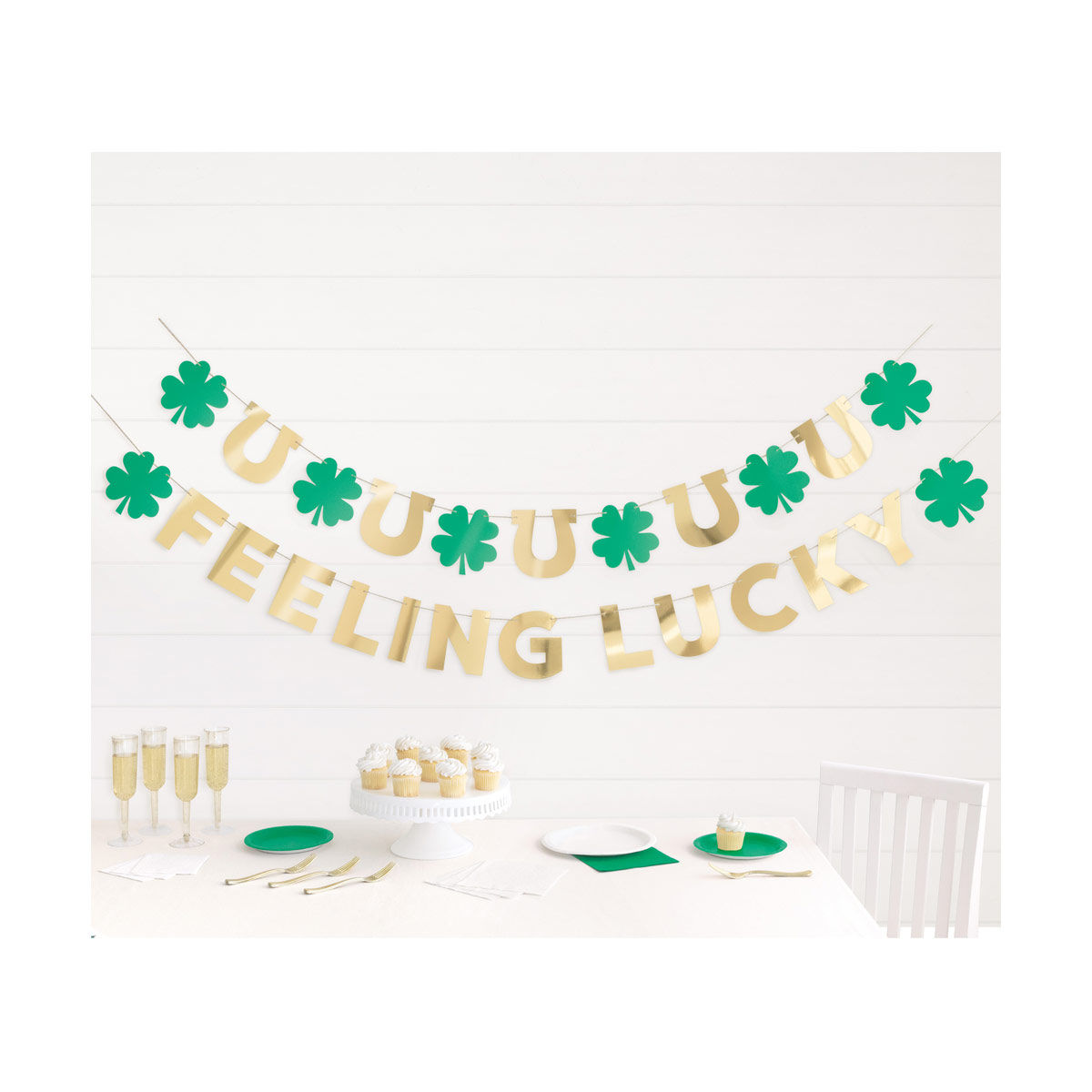 Unique Party! Shamrock Garlands, 2 ct, 9 ft