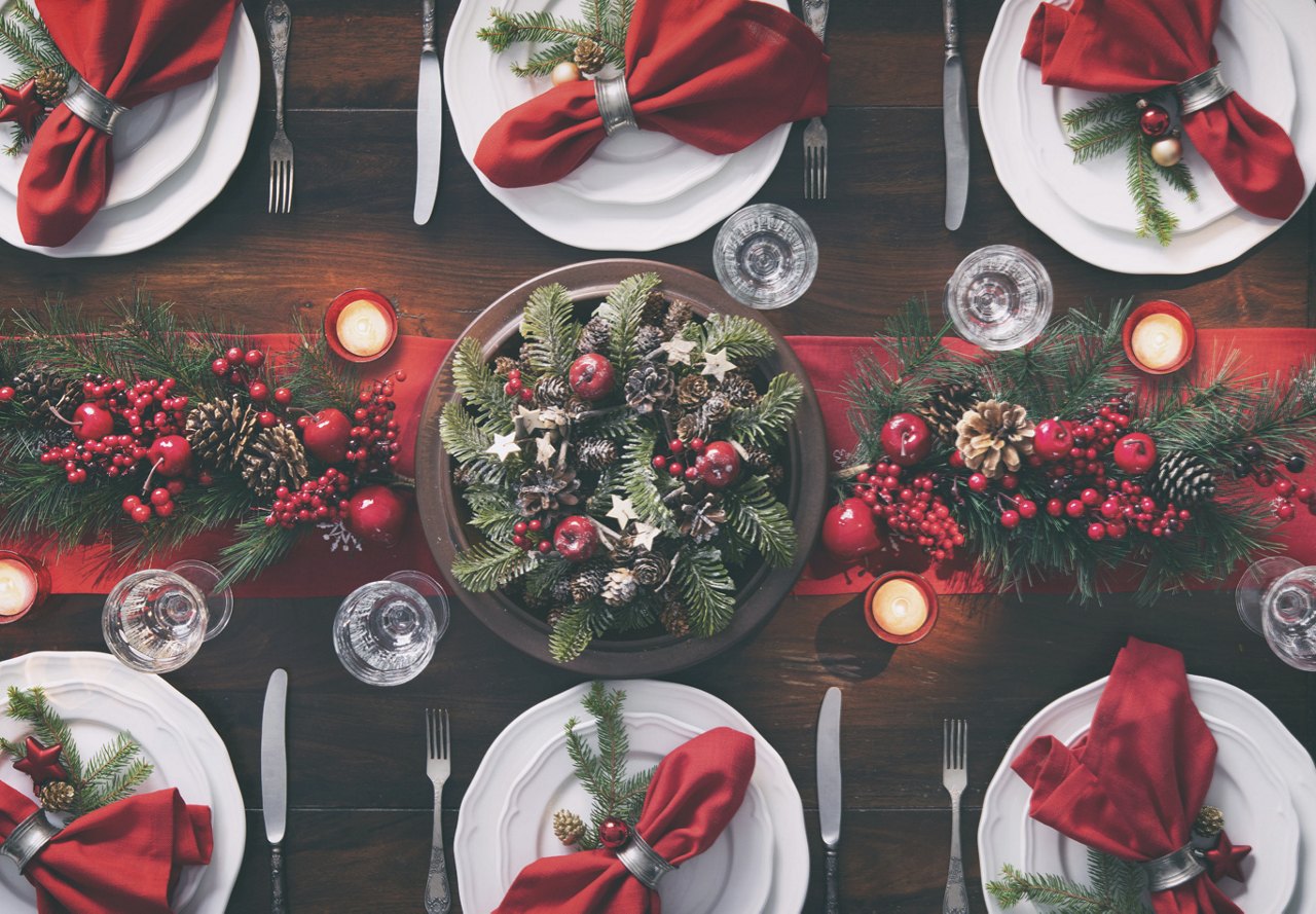 How to Lay the Perfect Holiday Table | Greystar
