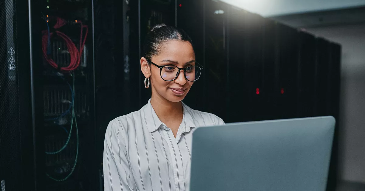 Achieve Game Changing Command Over Hybrid Cloud with Hitachi EverFlex ...