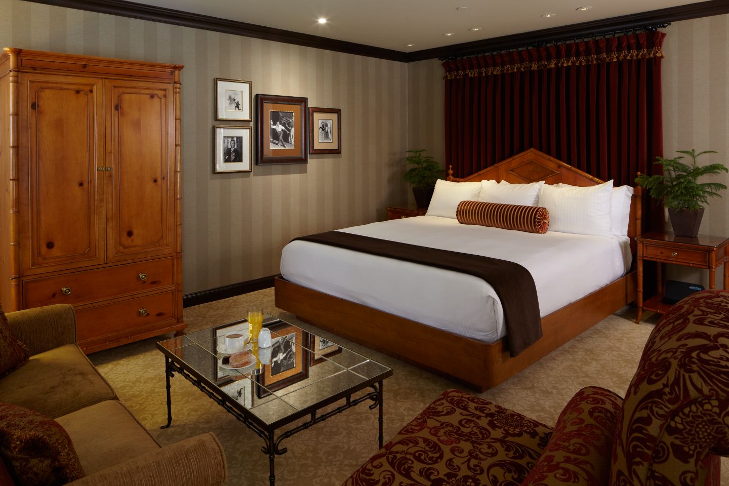 Five Star Hotel Rooms and American Suites | Destination Kohler