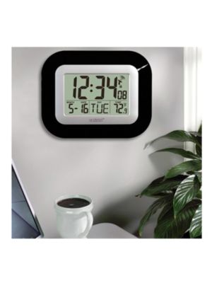 Atomic Digital Wall Clock – Twittercube