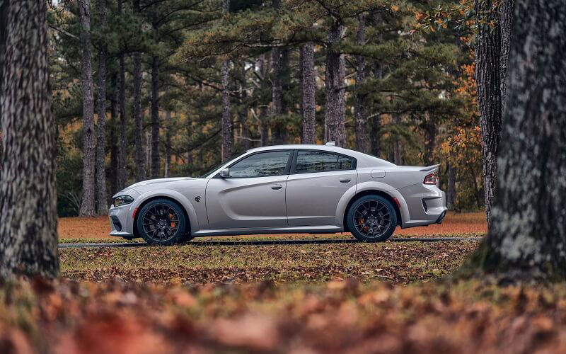 Dodge Charger vs Kia Stinger Woodhaven MI | Feldman CDJR Woodhaven