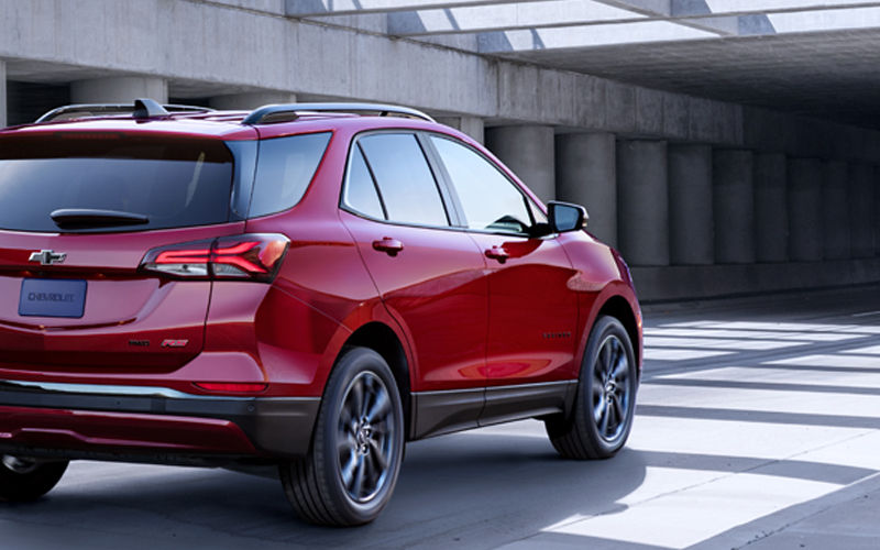 Chevy Equinox vs. Ford Escape Worthington OH | Mark Wahlberg Chevrolet ...