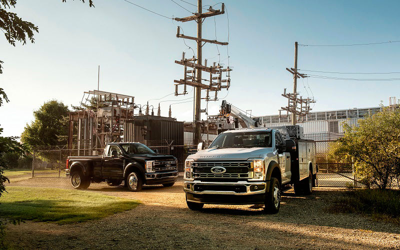 Ford F-550 vs. Chevy Silverado 5500 HD | Andy Mohr Ford