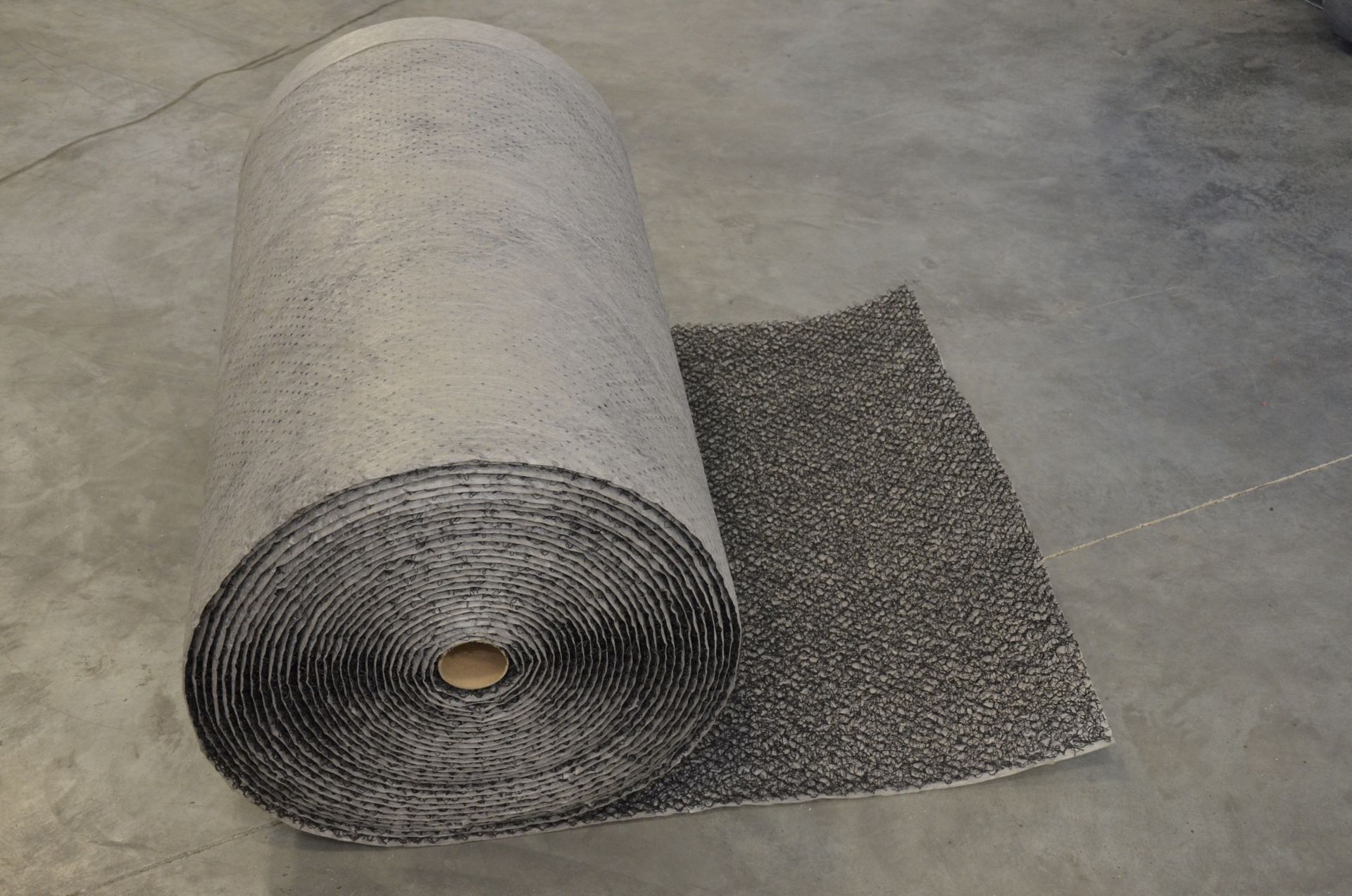 Levelrock™ Brand Crack Suppression Mat | USG