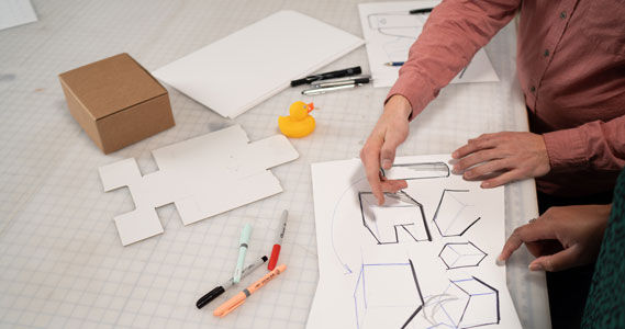 Manufacturing Industry Packaging & Facility Solutions | Veritiv