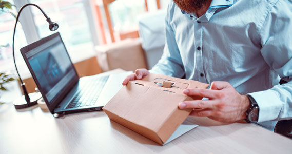 Custom Food & Beverage Packaging Solutions | Veritiv