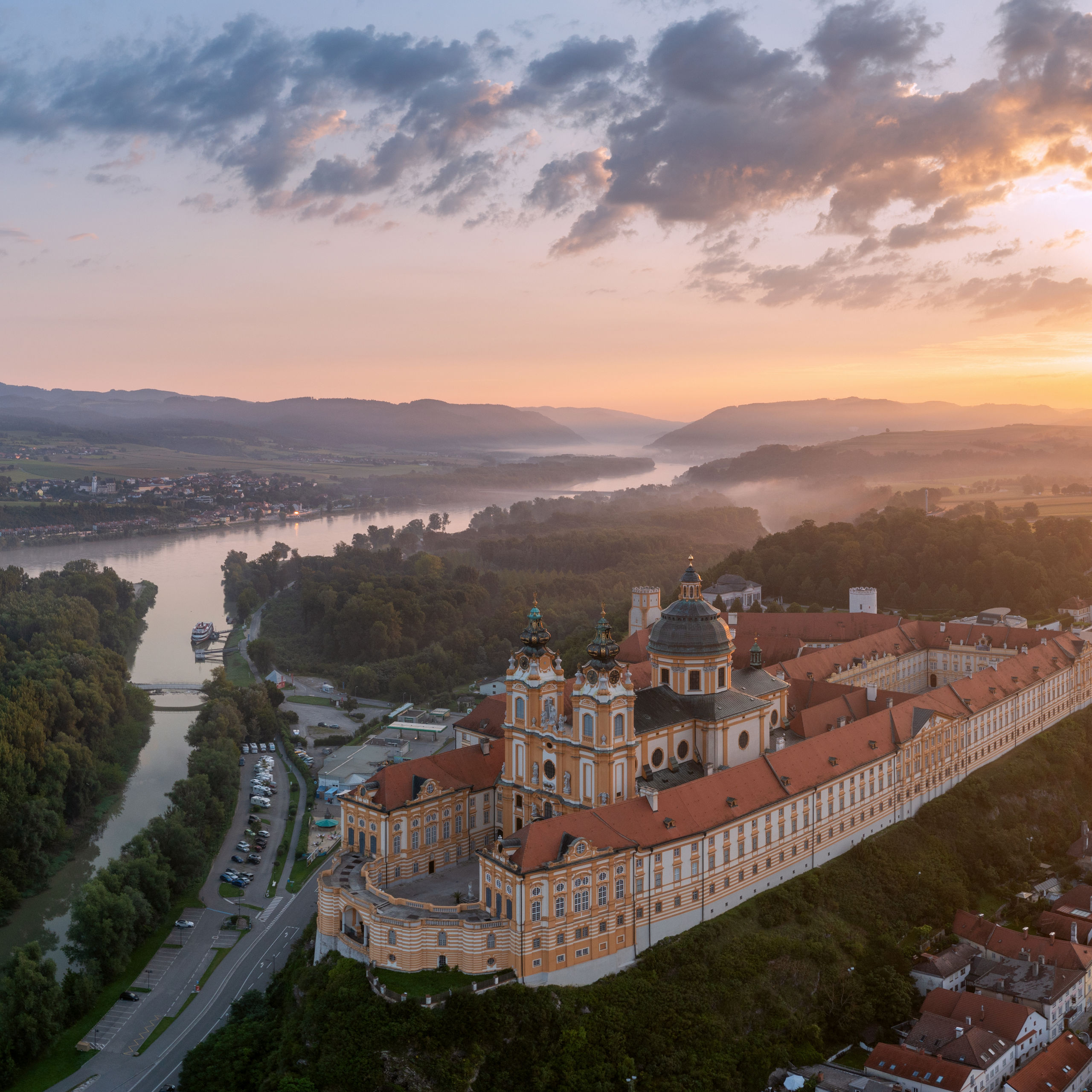 Danube River Cruises – Explore the Heart of Europe | Viking®