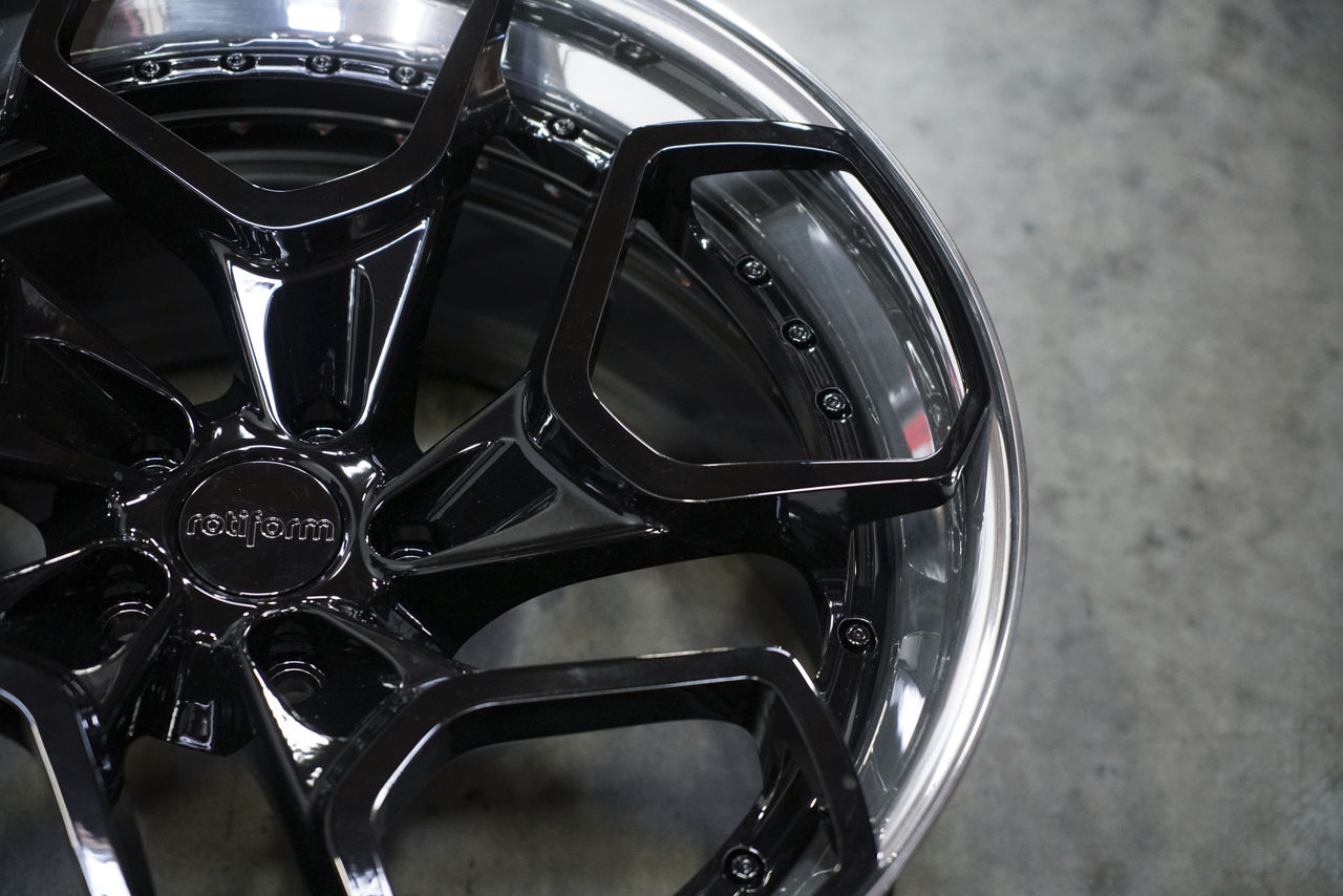 Rotiform HUR-T CustomSpec - Black | Rotiform