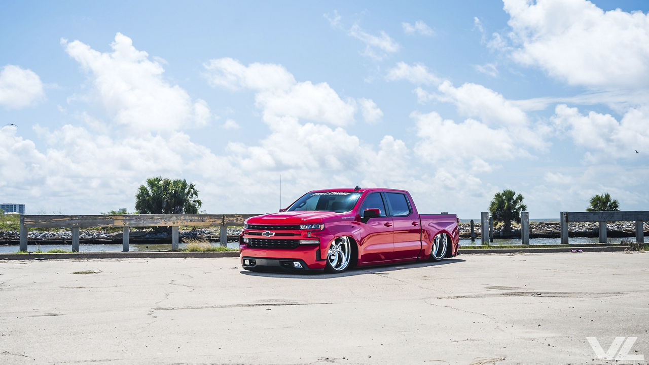 2019 Chevrolet Silverado - American Racing VF489 - Chrome | American Racing
