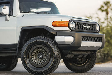 2012 Toyota FJ Cruiser - Black Rhino BARRICADE - Green | Wheel Pros