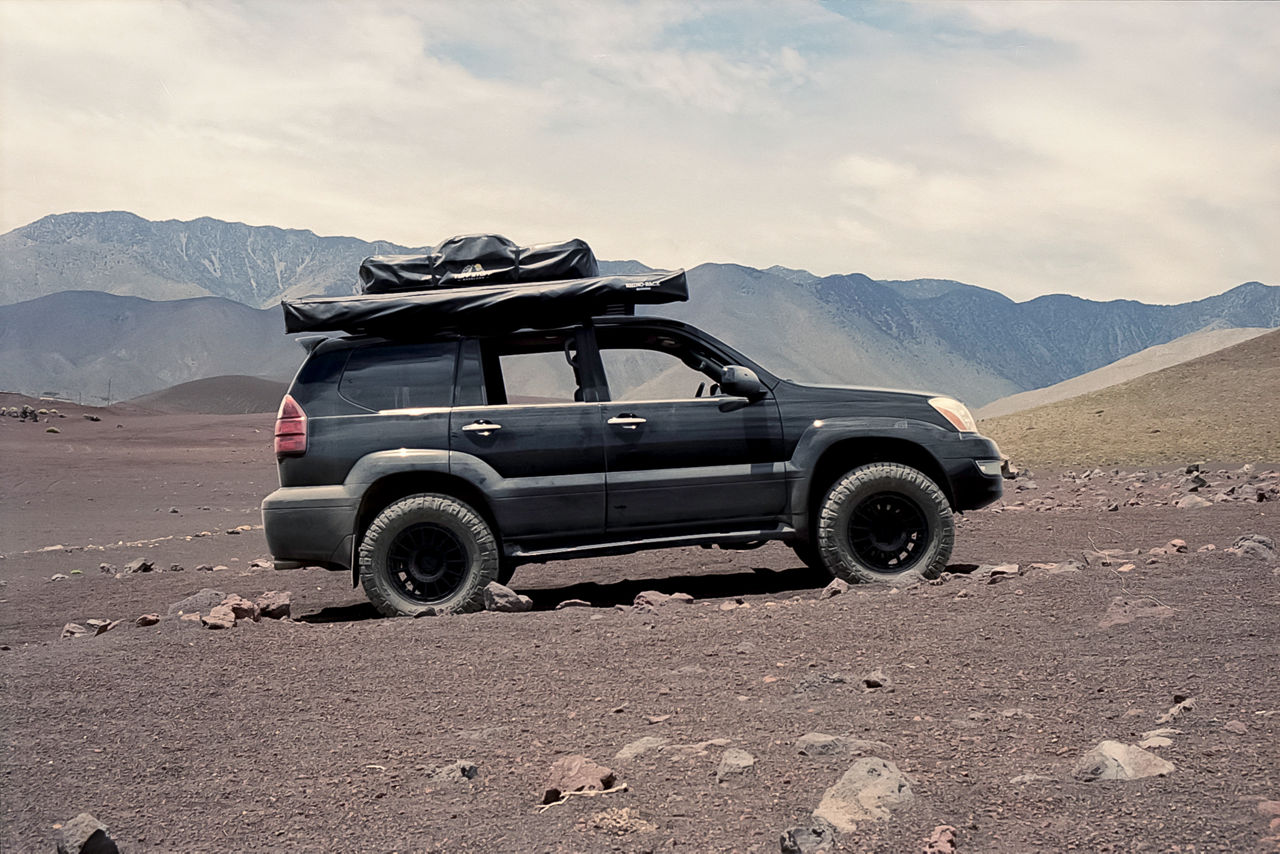 2006 Lexus GX470 - Black Rhino SANDSTORM - Black | Wheel Pros
