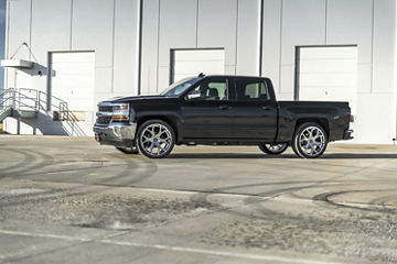 2015 Chevrolet Silverado - DUB ROYALTY - Chrome | Wheel Pros