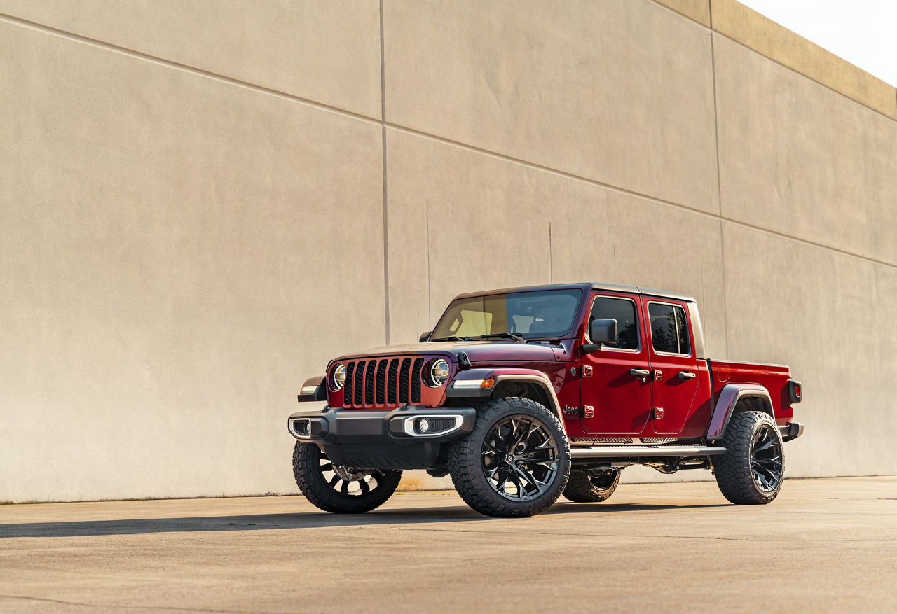 2021 Jeep Gladiator - Fuel FLAME - Black | Fuel Off-Road Wheels