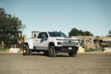 2024 Chevrolet 3500HD - Fuel FLUX DUALLY - Bronze | Fuel Off-Road Wheels