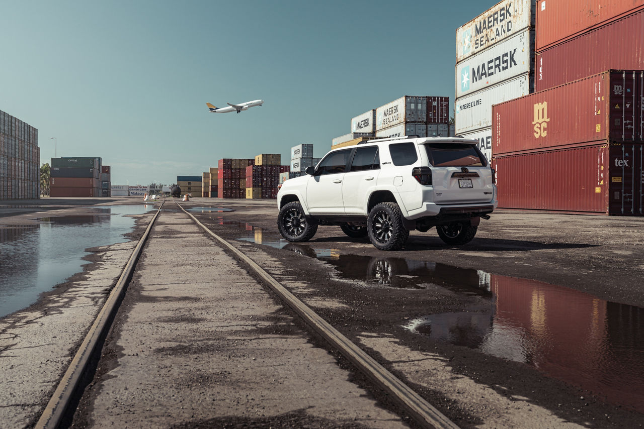 2018 Toyota 4Runner - Fuel HARDLINE - Black | Fuel Off-Road Wheels