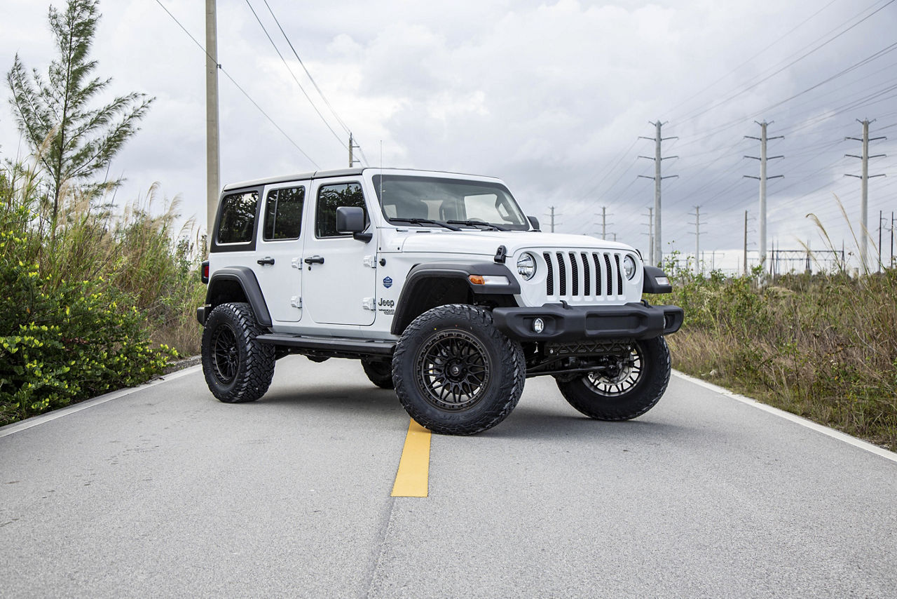 2019 Jeep Wrangler - Fuel TRIGGER - Black | Fuel Off-Road Wheels