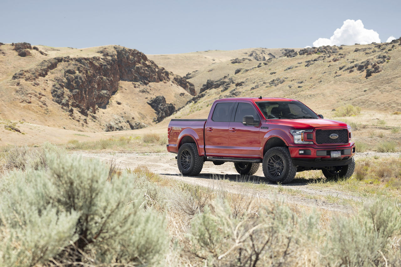 2019 Ford F150 - Fuel TYPHOON - Black | Wheel Pros