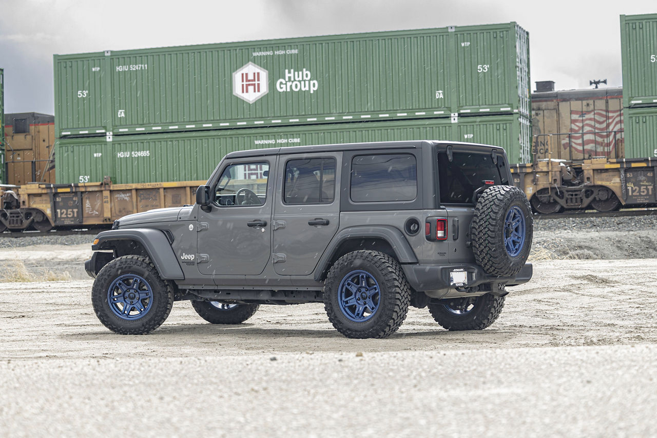 2020 Jeep Wrangler - Fuel SLAYER - Blue | Fuel Off-Road Wheels