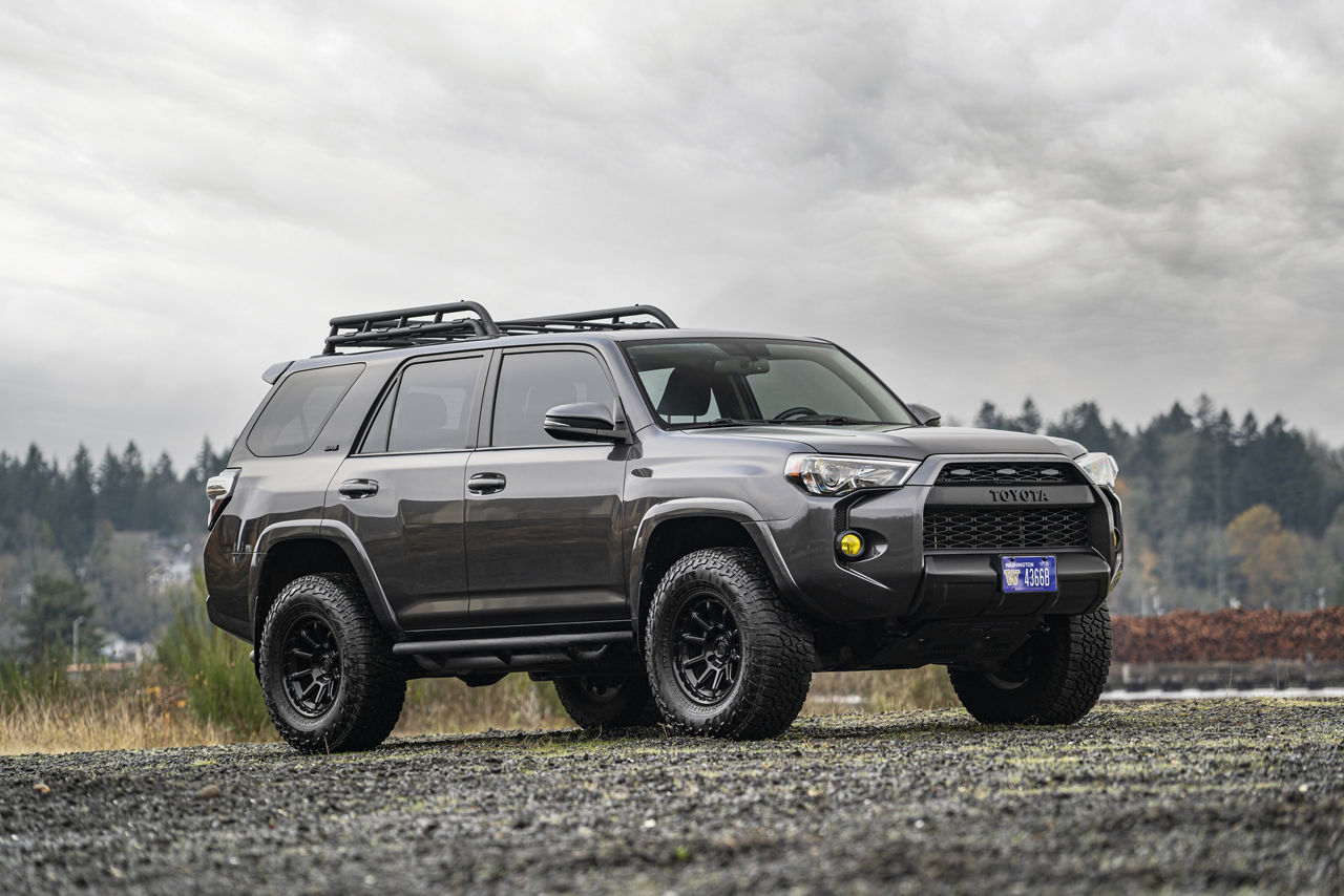 2020 Toyota 4Runner - Fuel TORQUE - Black | Fuel Off-Road Wheels