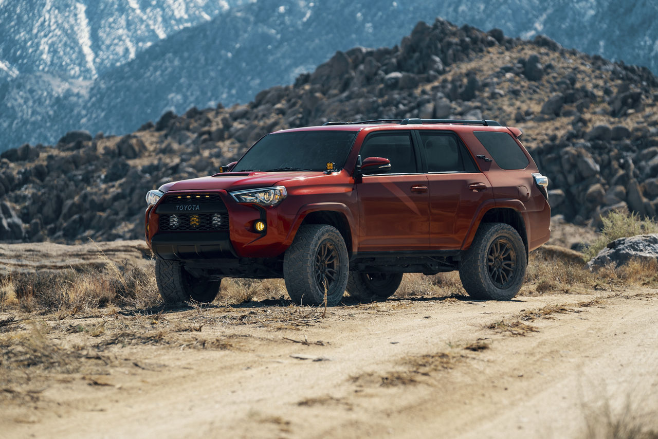 2018 Toyota 4Runner - Fuel REBEL - Bronze | Wheel Pros