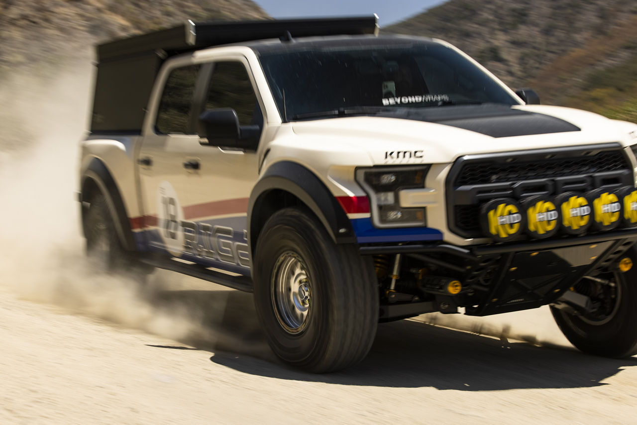 2020 Ford F150 Raptor - KMC GRENADE DESERT BEADLOCK - Machined | KMC Wheels