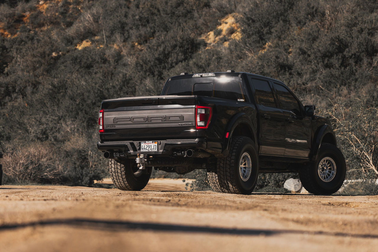 2022 Ford F150 Raptor - KMC IMPACT FORGED BEADLOCK - Machined | KMC Wheels