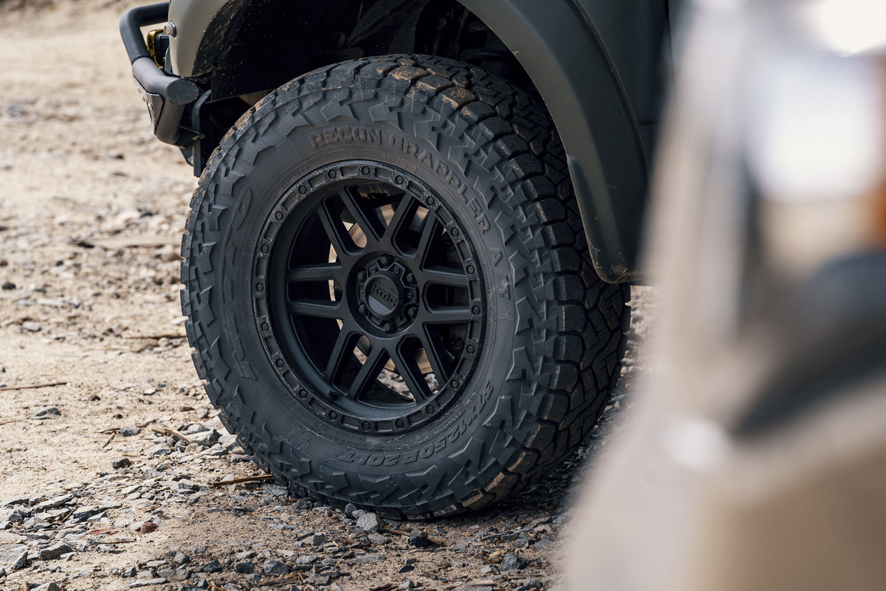 2018 Ford F150 Raptor - KMC MESA - Black | Wheel Pros