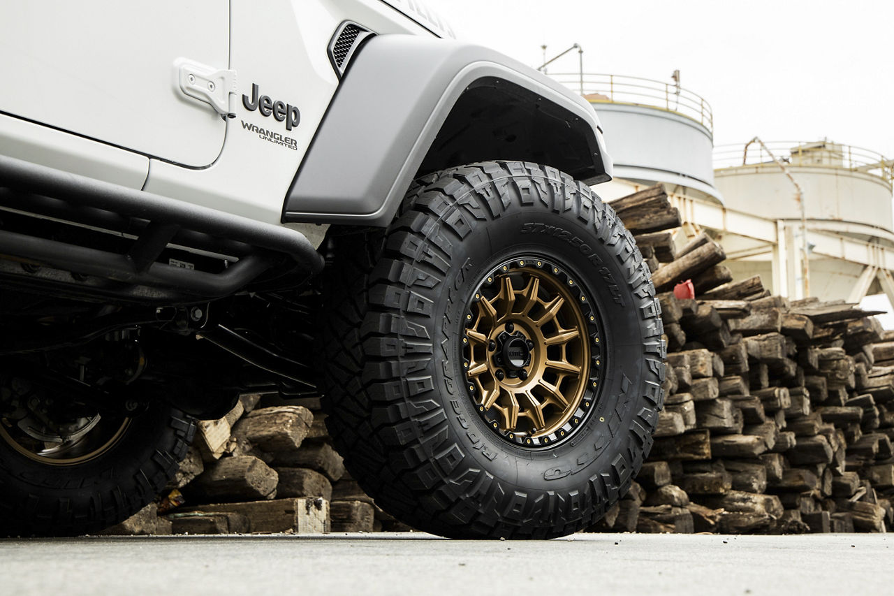 2020 Jeep Wrangler Willys - KMC CARNAGE - Bronze | Wheel Pros