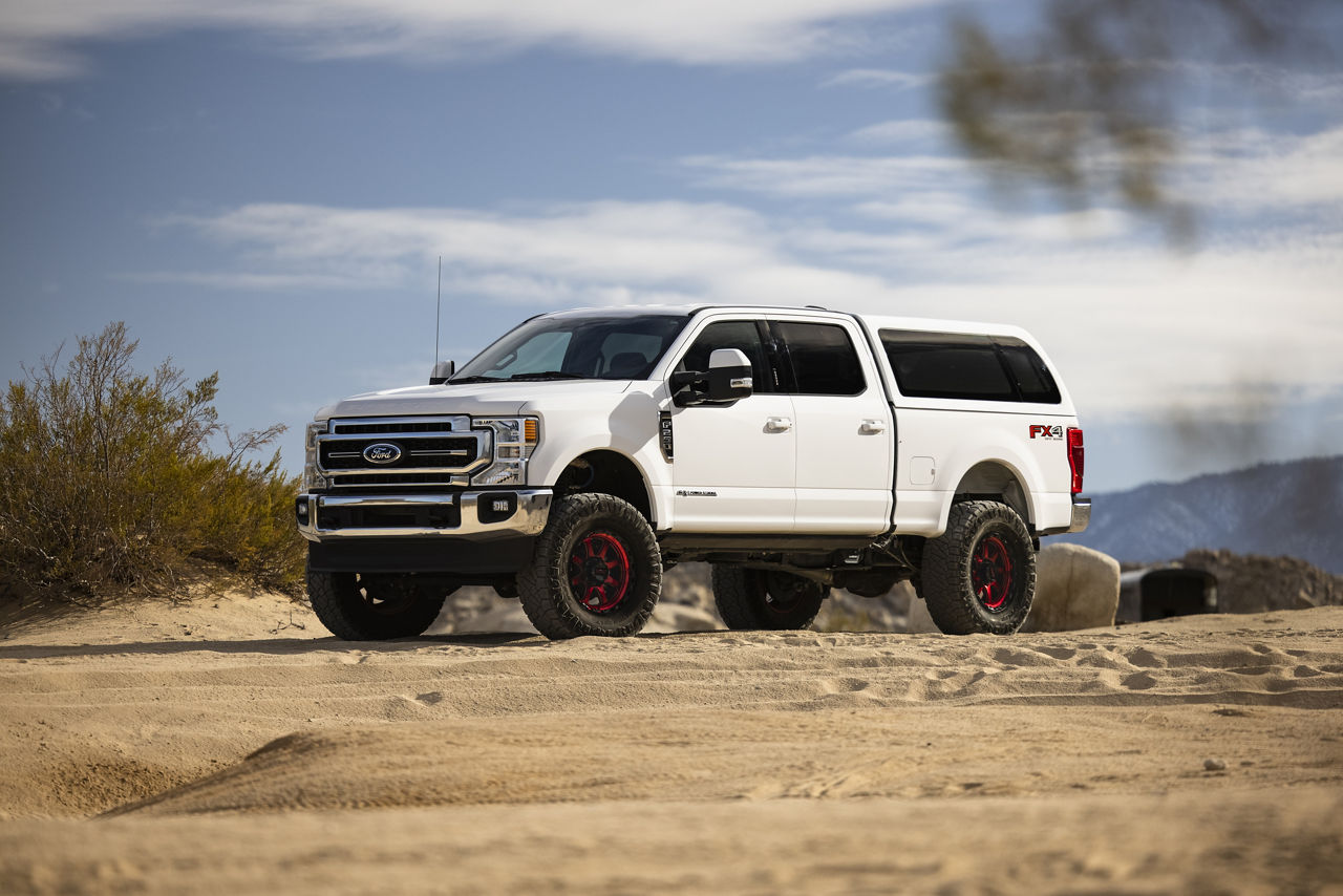 2020 Ford F250 Lariat - KMC CHASE - Red | KMC Wheels