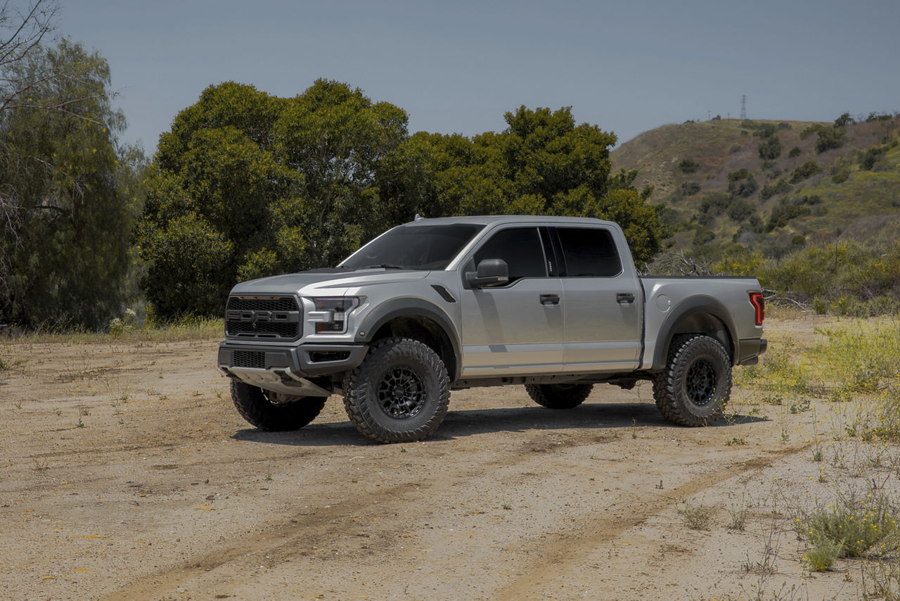 2018 Ford F150 Raptor - KMC SUMMIT - Black | KMC Wheels