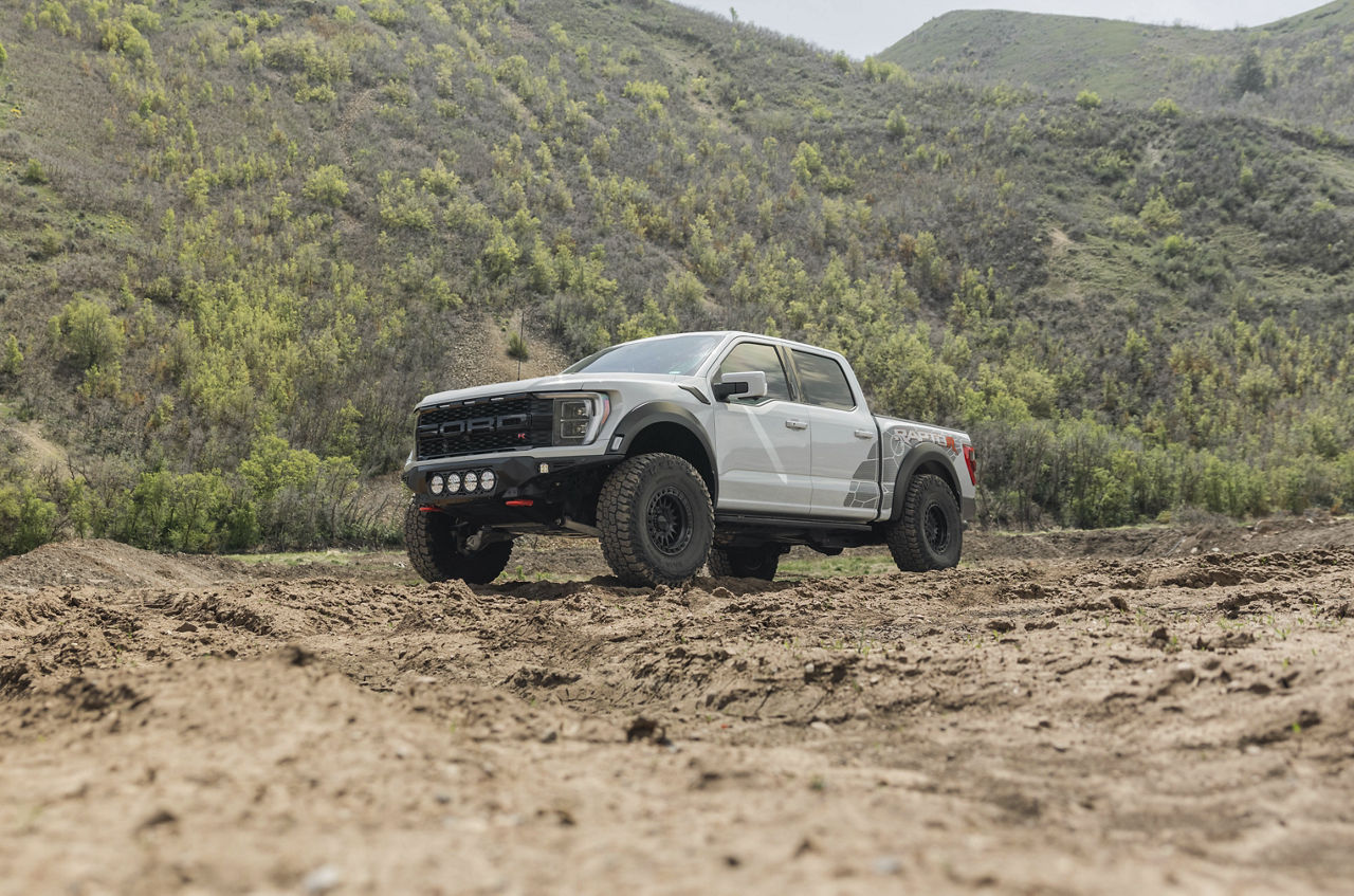 2025 Ford F150 Raptor R - KMC IMS - Black | KMC Wheels