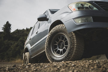 2007 Lexus GX470 - KMC RANGE - Gray | Wheel Pros