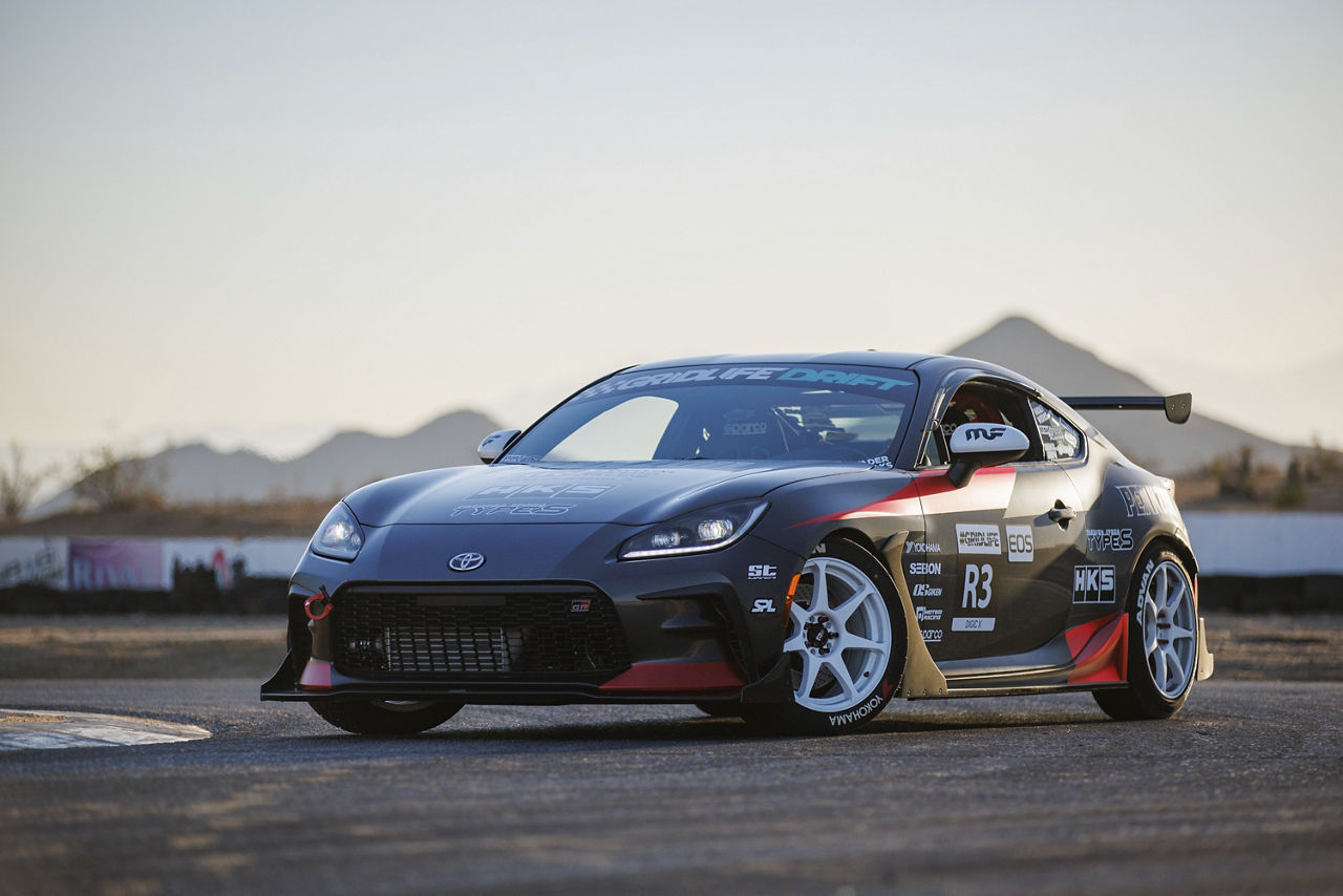 2022 Toyota GR86 - Motegi BATTLE - White | Wheel Pros